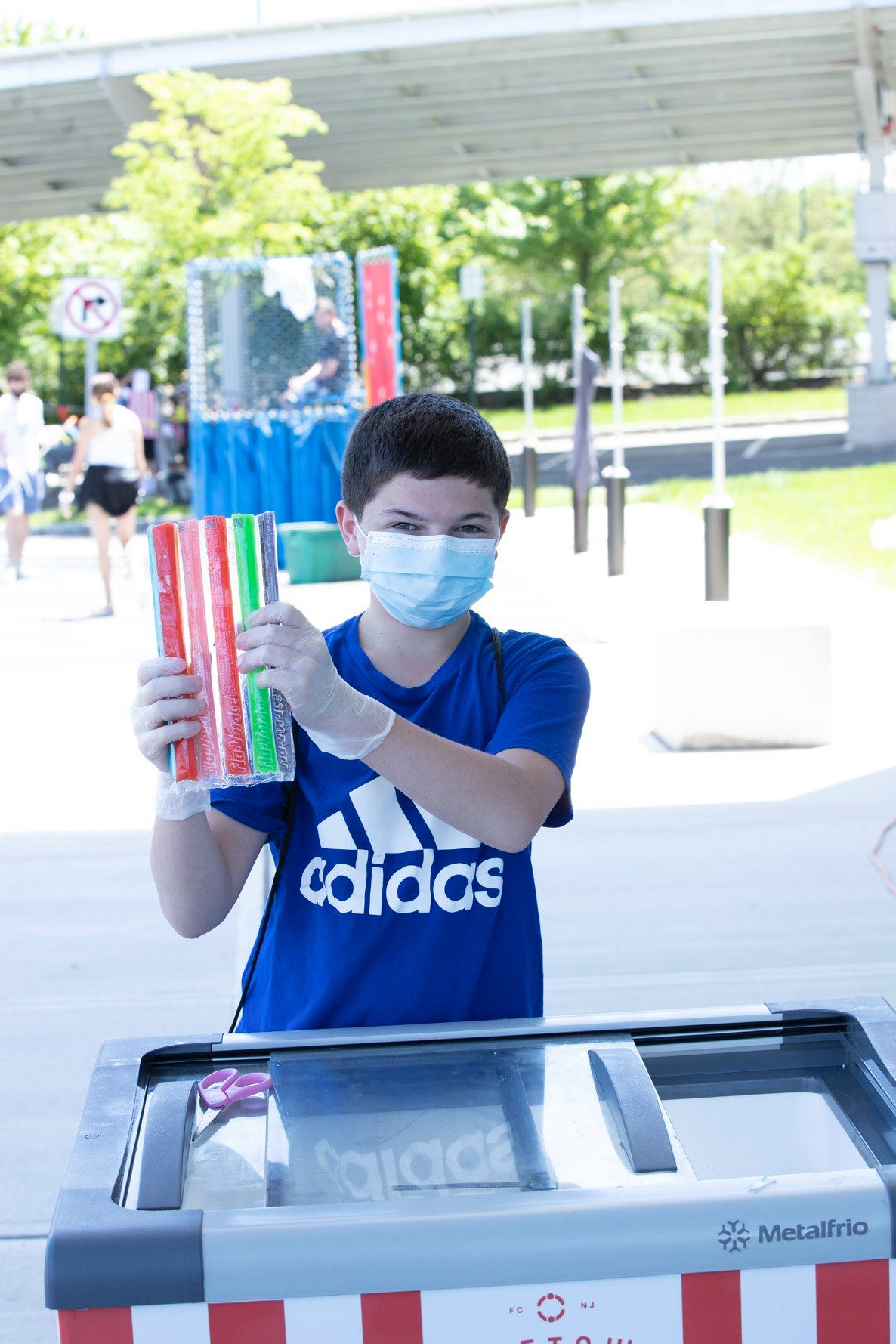 Carnival Brings Out Families for Summer Fun, Social-Distance Style ...